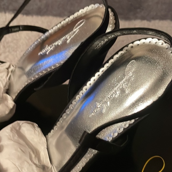 Johnathan Kayne | Shoes | New In Box Jonathan Kayne Evening Shoes Black ...